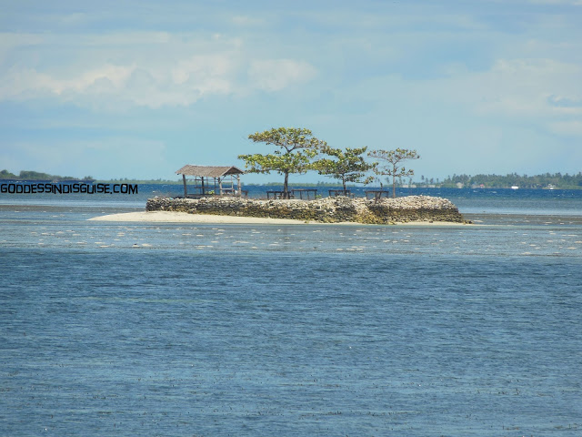 Discovering "Isla Romantica" - CHE Goes On